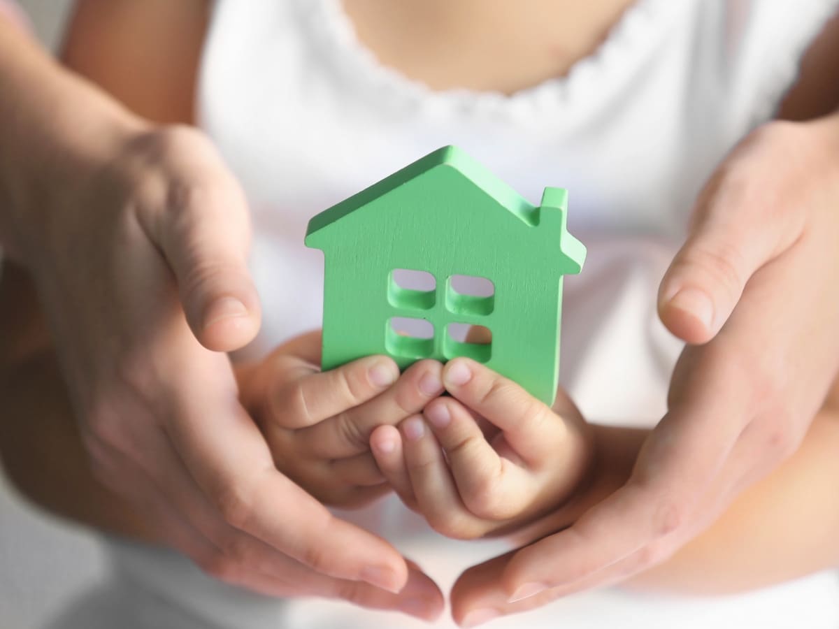 4 Reasons to Move Away and How to Handle Child Custody